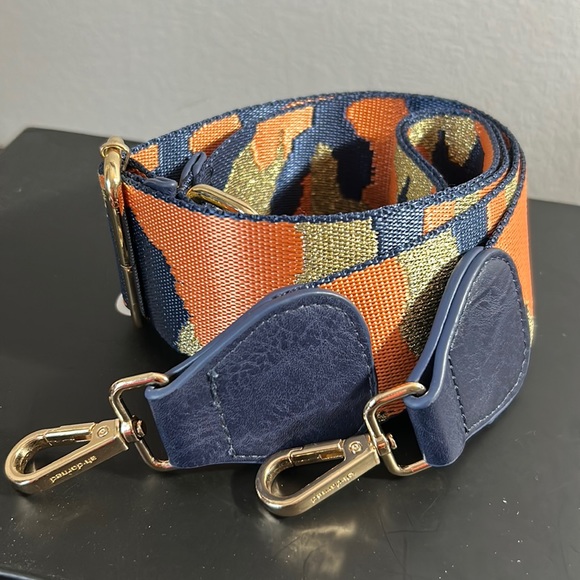ah-dorned | Accessories | Ahdorned Camouflage Shoulder Strap Nwot ...